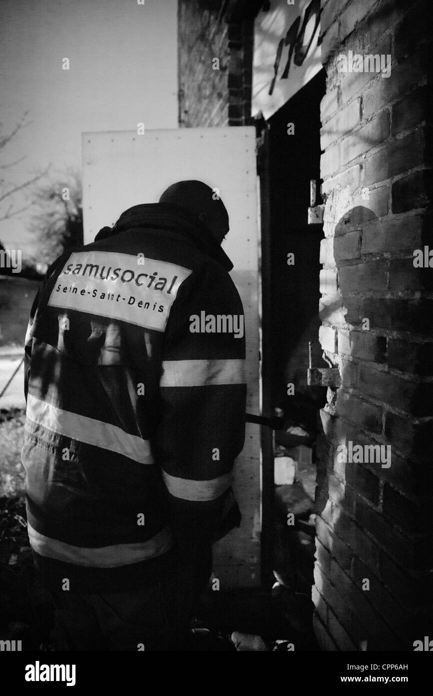 Woman emergency Black and White Stock Photos & Images - Alamy