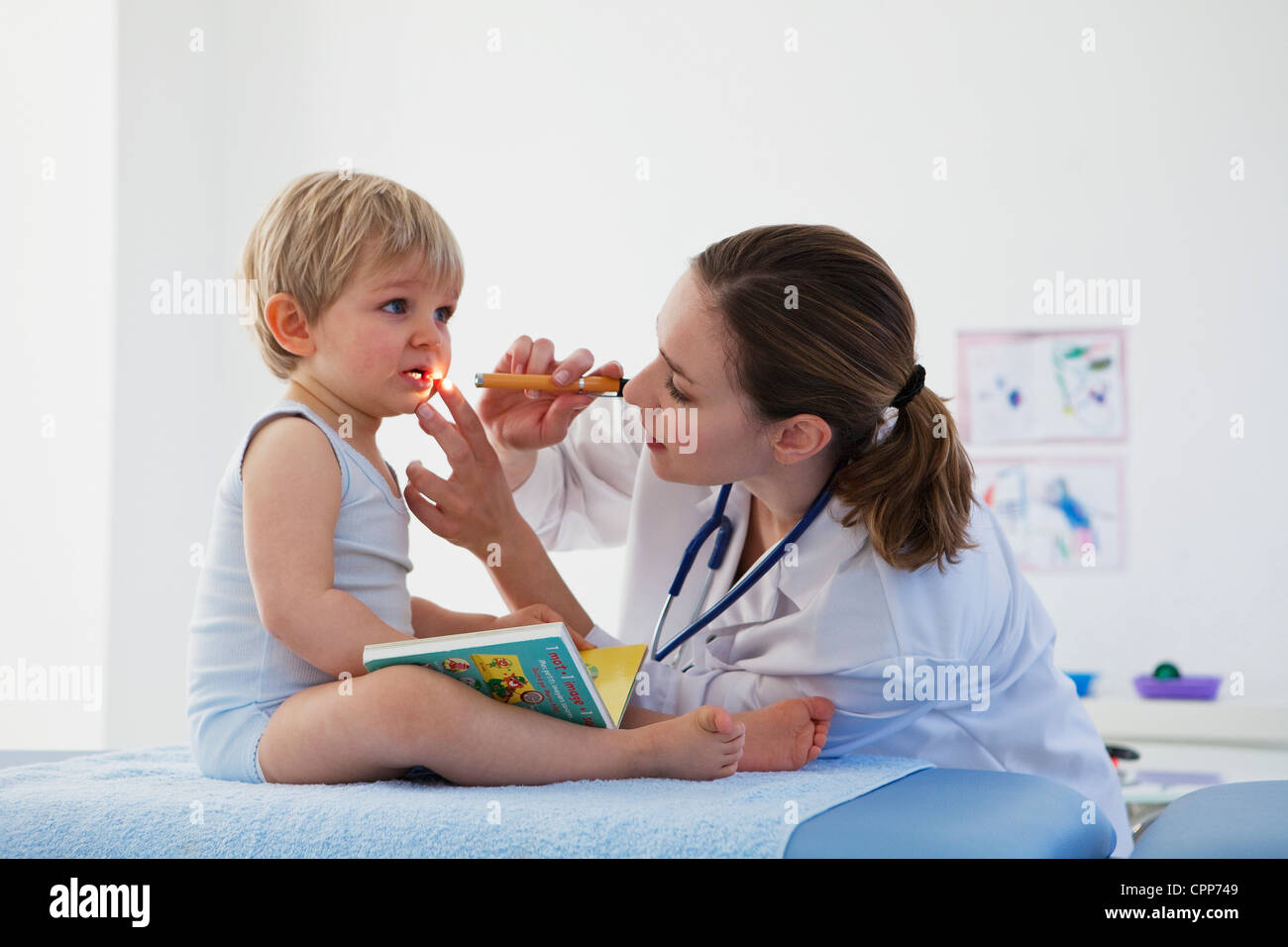 Symptomatology, Child High Resolution Stock Photography and Images - Alamy