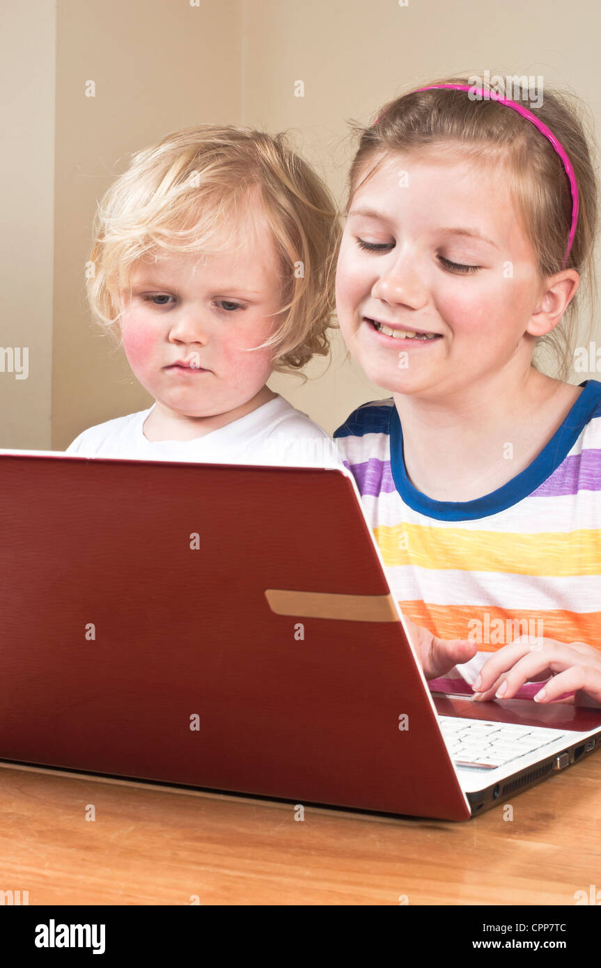 Using boy girl child children hi-res stock photography and images - Alamy