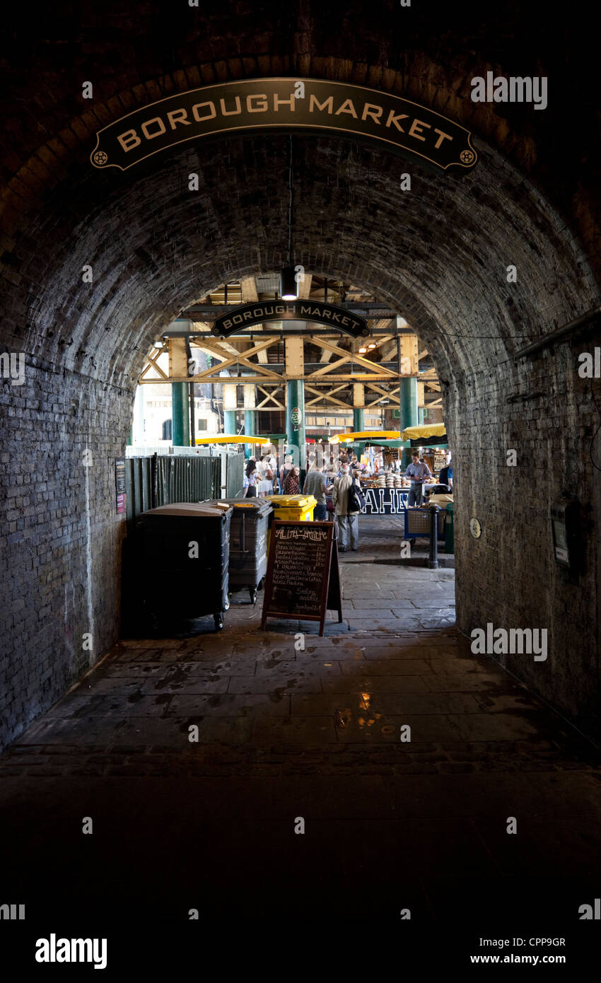 Borough market sign hi-res stock photography and images - Alamy