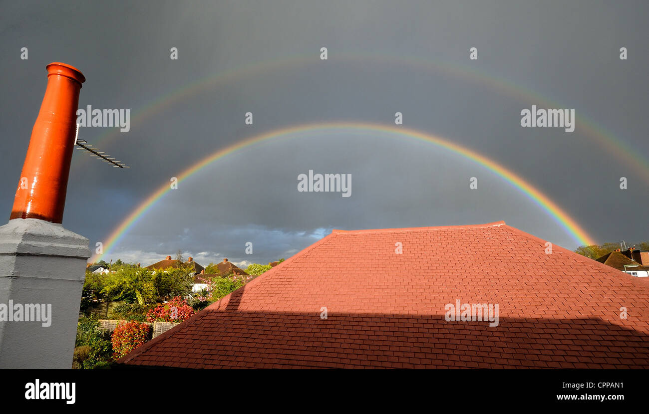 Rooftops uk hi-res stock photography and images - Alamy
