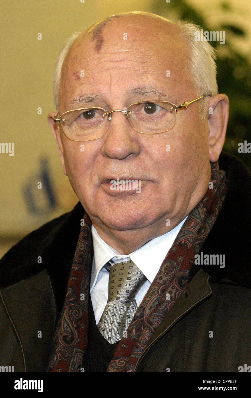 Mikhail gorbachev ussr first president hi-res stock photography and ...