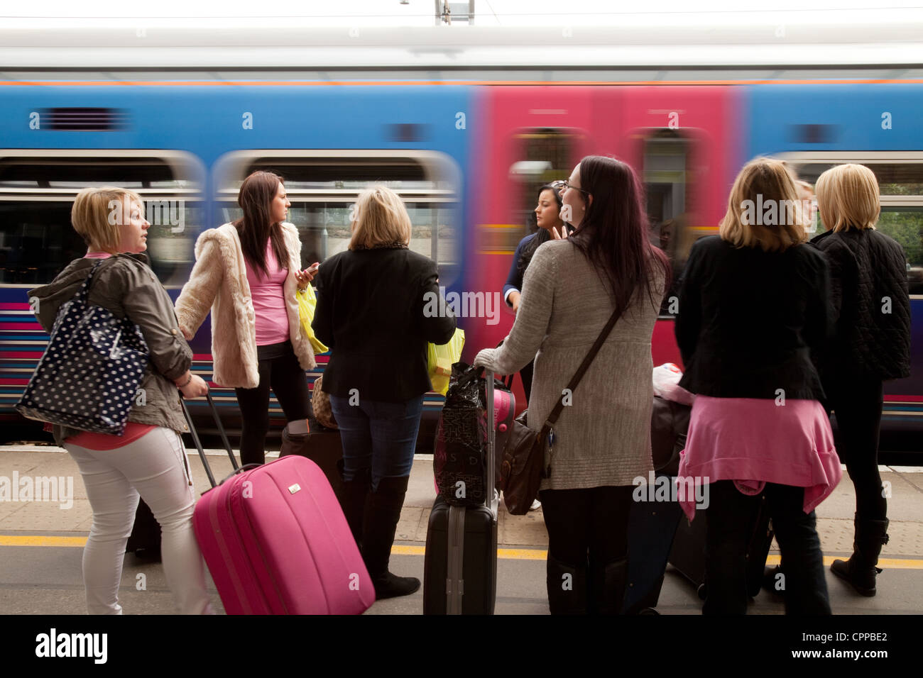 Catching train hi-res stock photography and images - Alamy