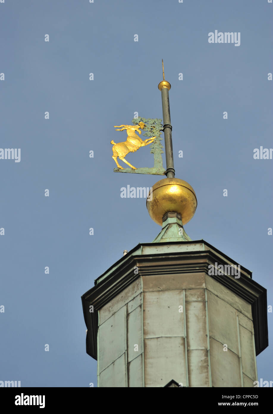Weather vane symbol hi-res stock photography and images - Alamy