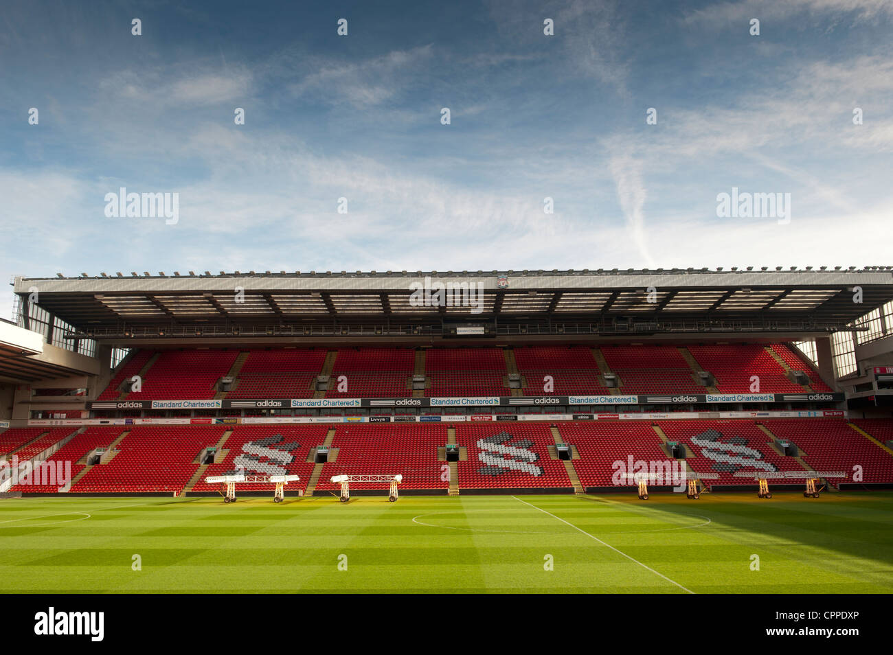 Anfield stadium pitch hi-res stock photography and images - Alamy