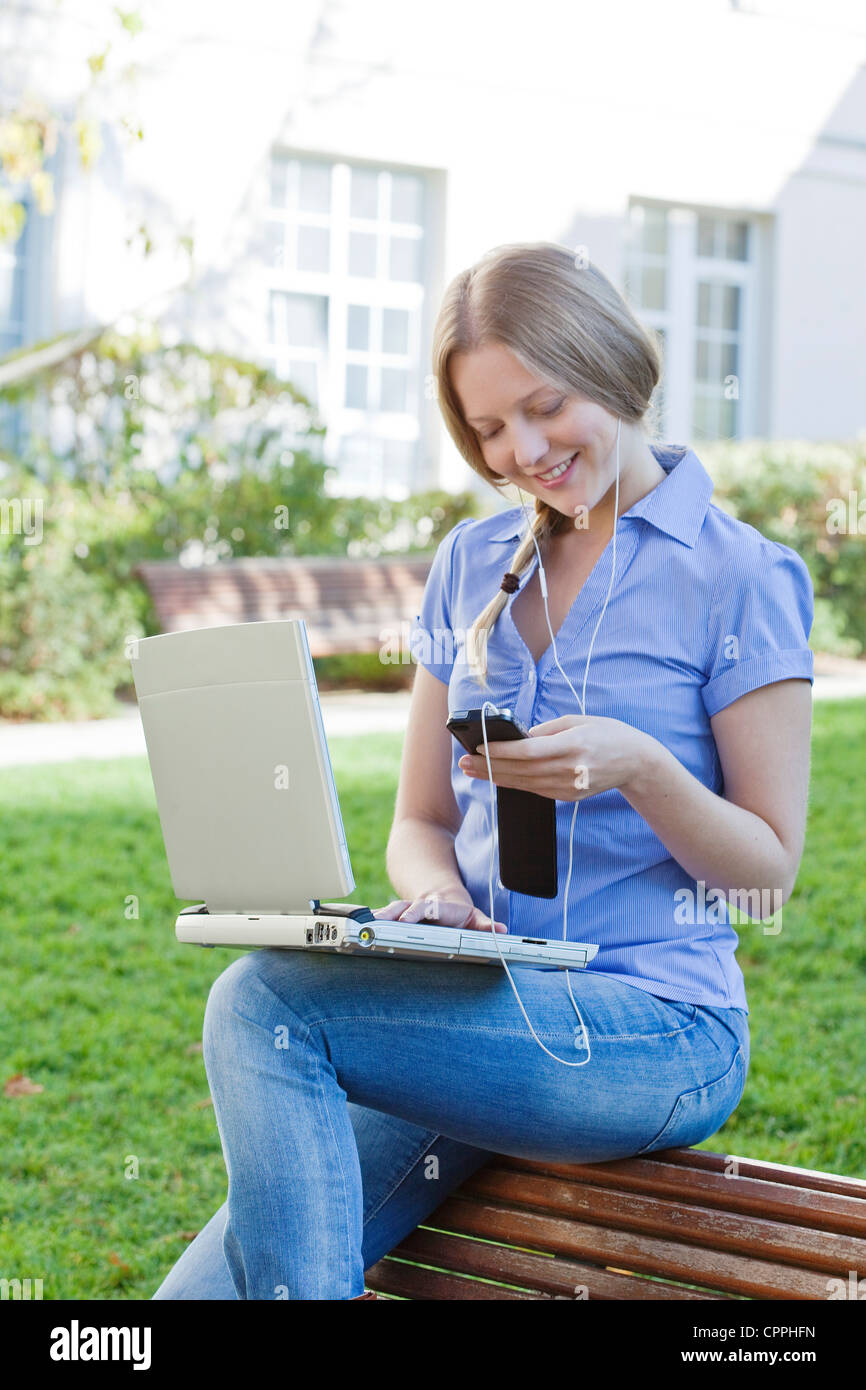 Kit computer hi-res stock photography and images - Alamy