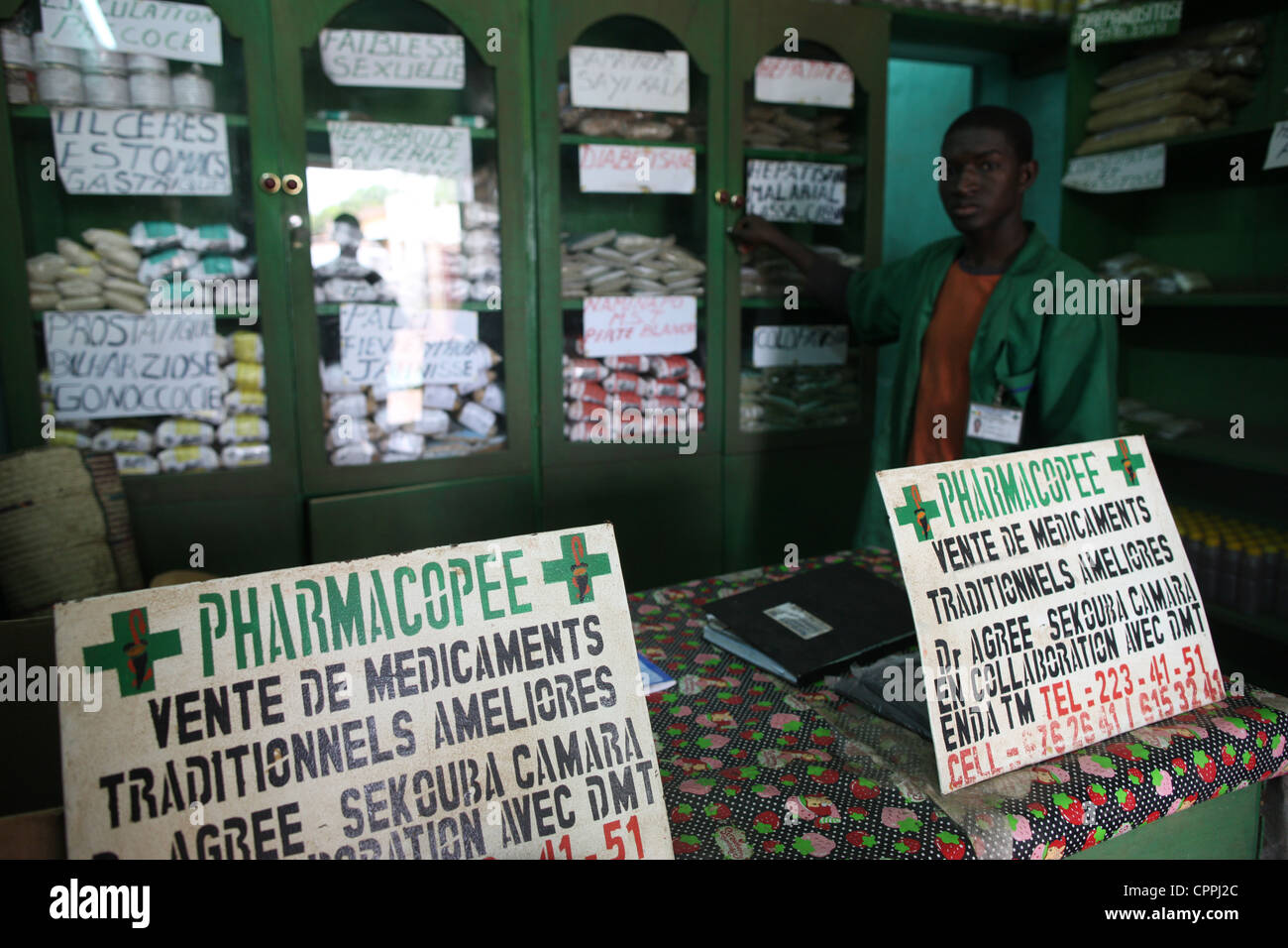 Traditional pharmacopeia hi-res stock photography and images - Alamy