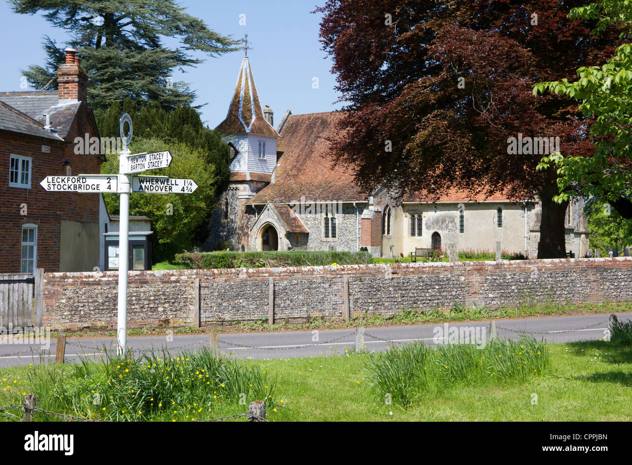 Chilbolton Village High Resolution Stock Photography and Images - Alamy