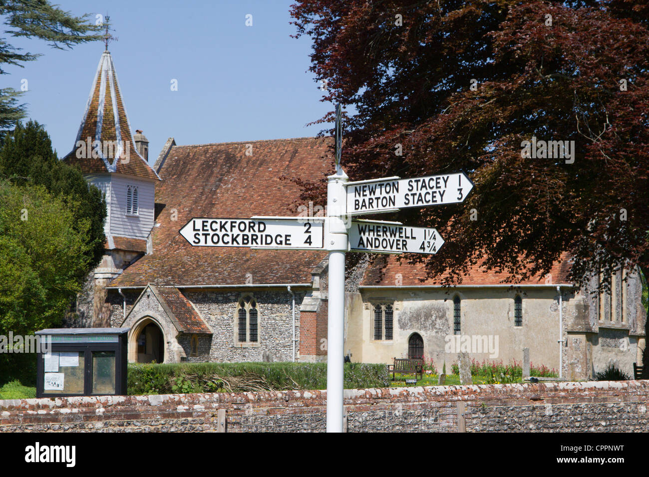 chilbolton village hampshire england uk Stock Photo - Alamy