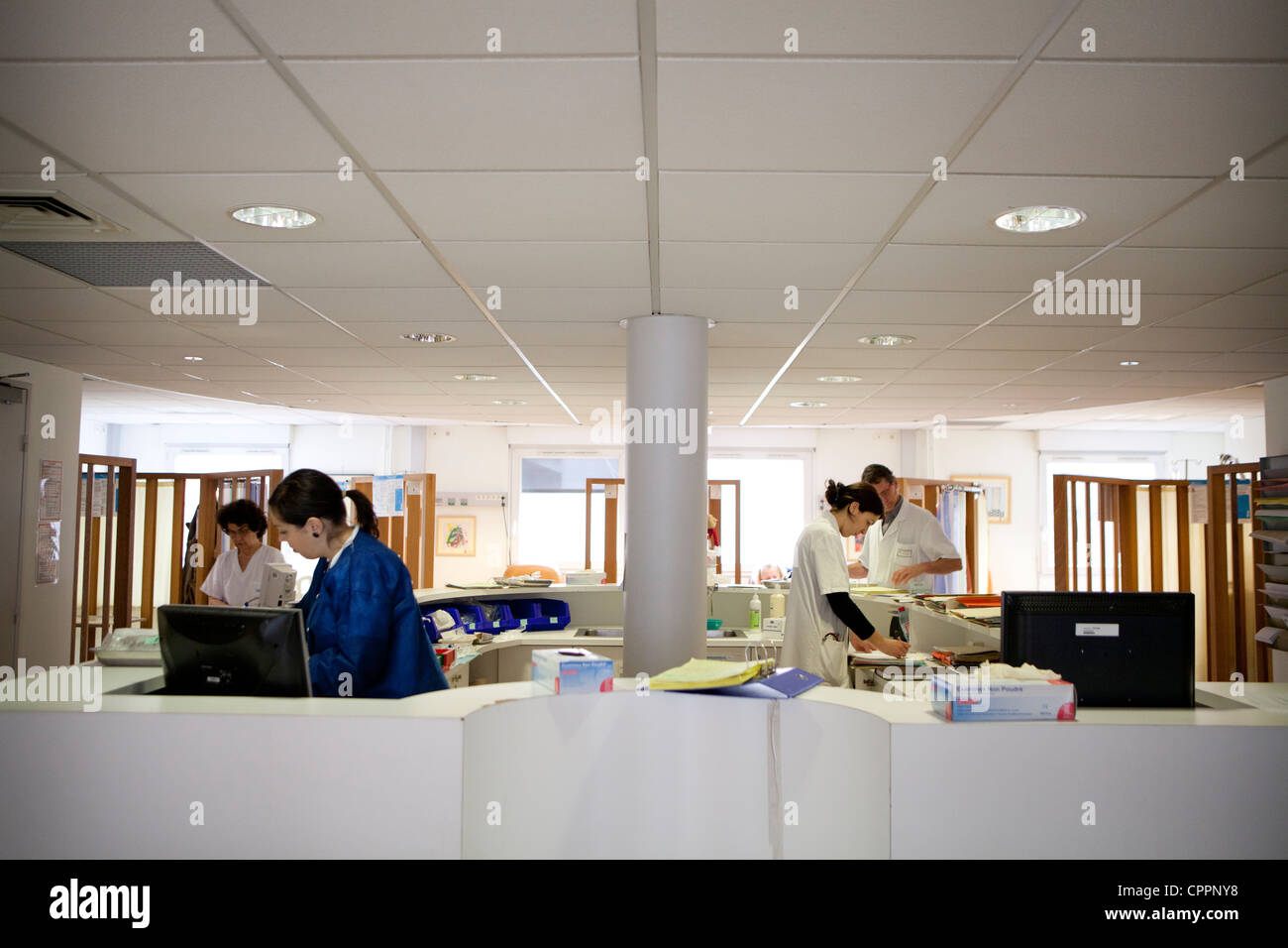 Day hospital hi-res stock photography and images - Alamy