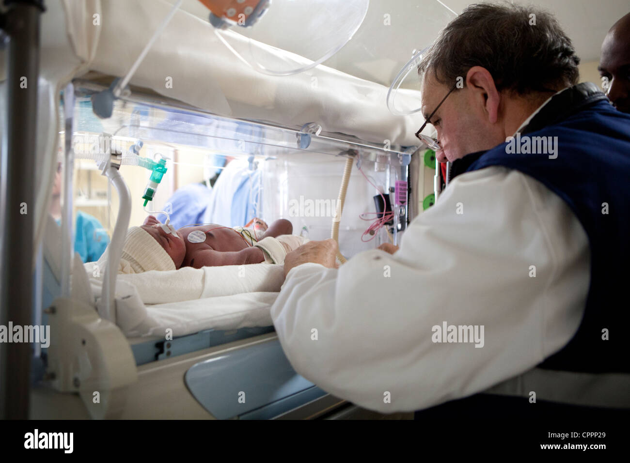 Pediatric Icu High Resolution Stock Photography and Images - Alamy
