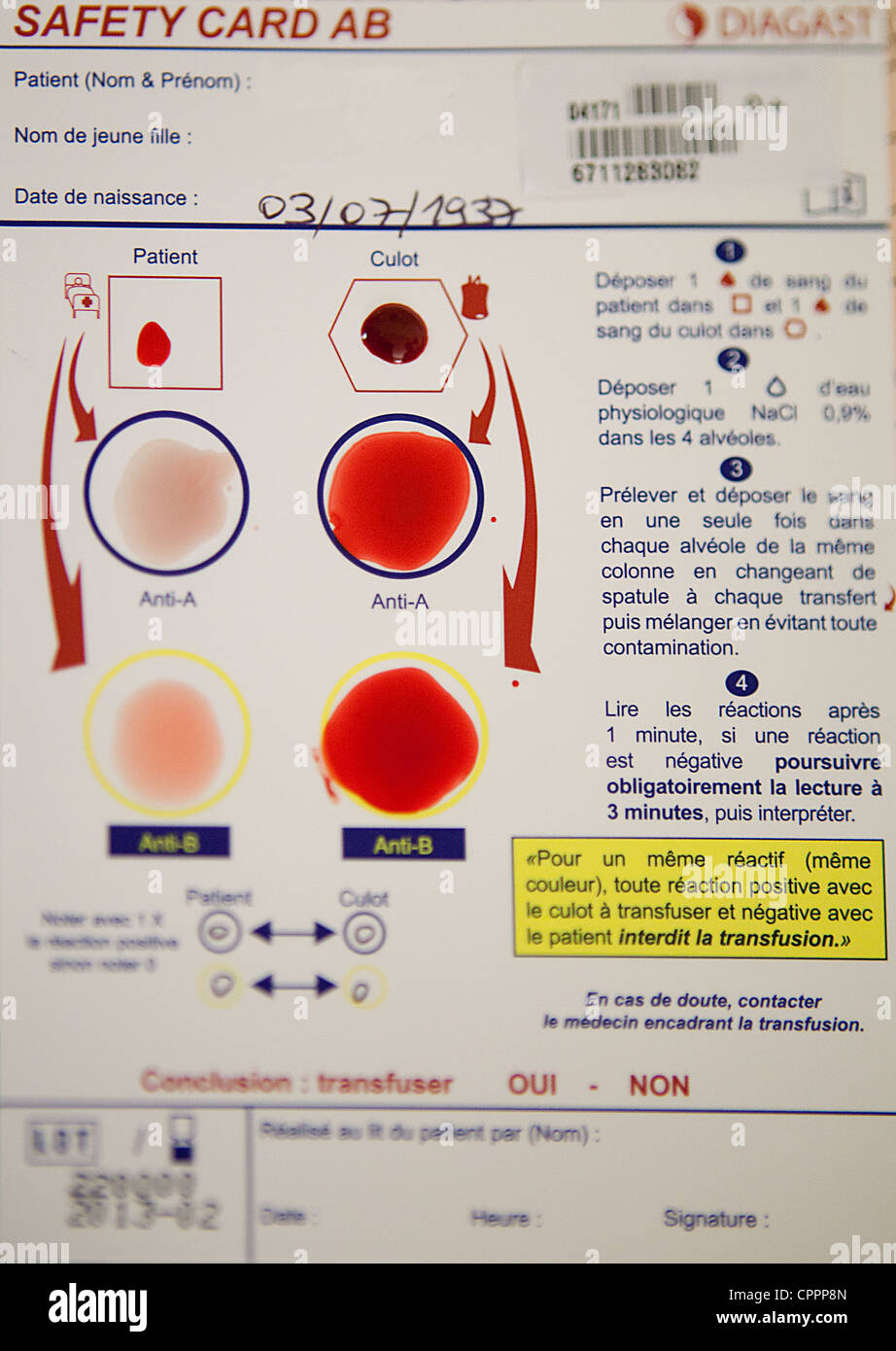 Blood type testing hi-res stock photography and images - Alamy
