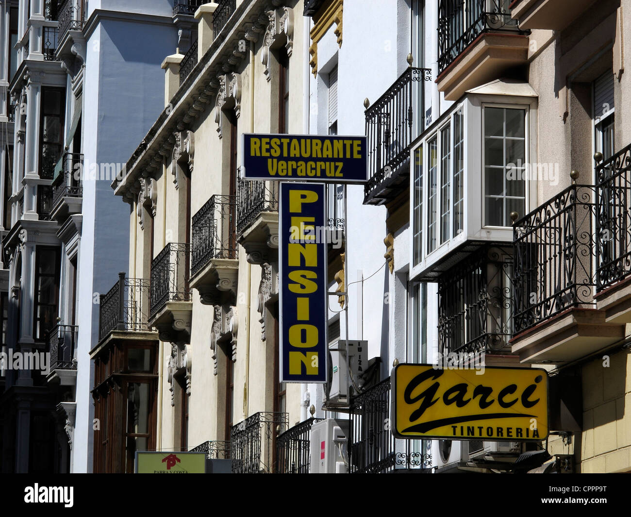Street sign granada spain hi-res stock photography and images - Alamy