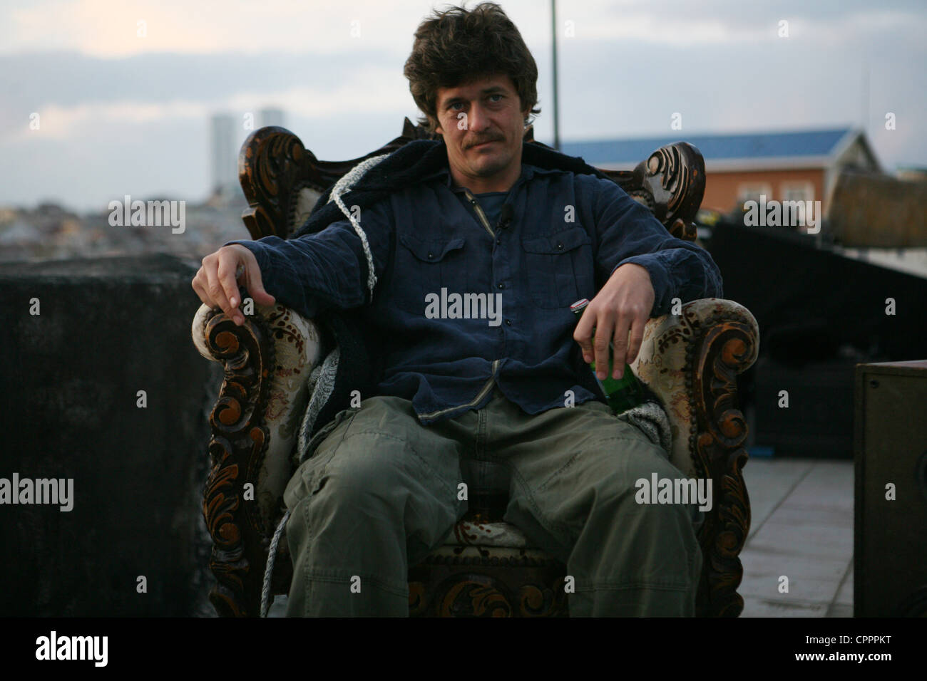 Kurtulus Son Durak Year : 2012 Turkey Director : Yusuf Pirhasan Mete ...