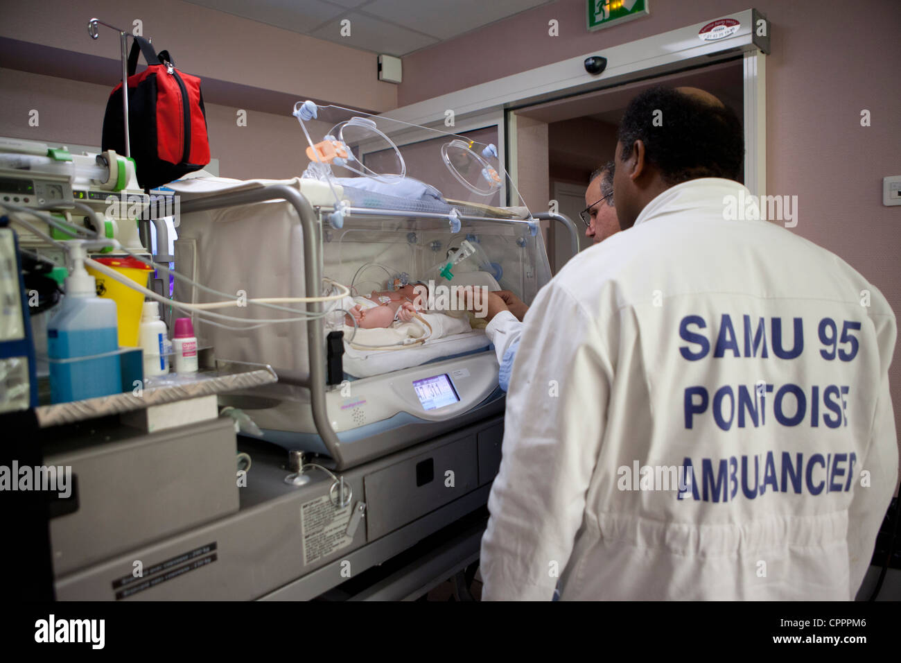 EMERGENCY CASE PEDIATRIC Stock Photo - Alamy