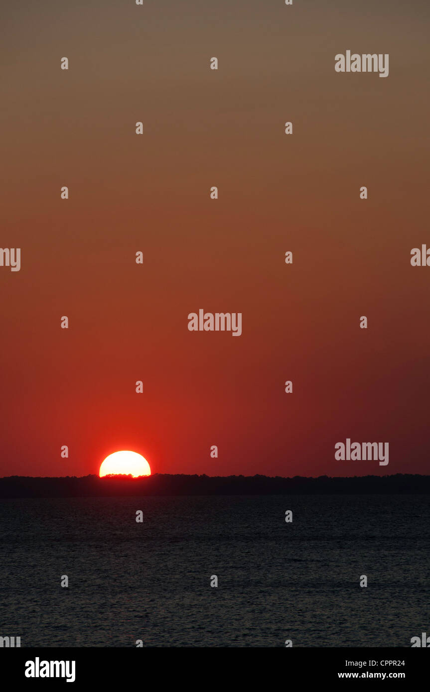 Setting sun, Duck, North Carolina, USA Stock Photo - Alamy