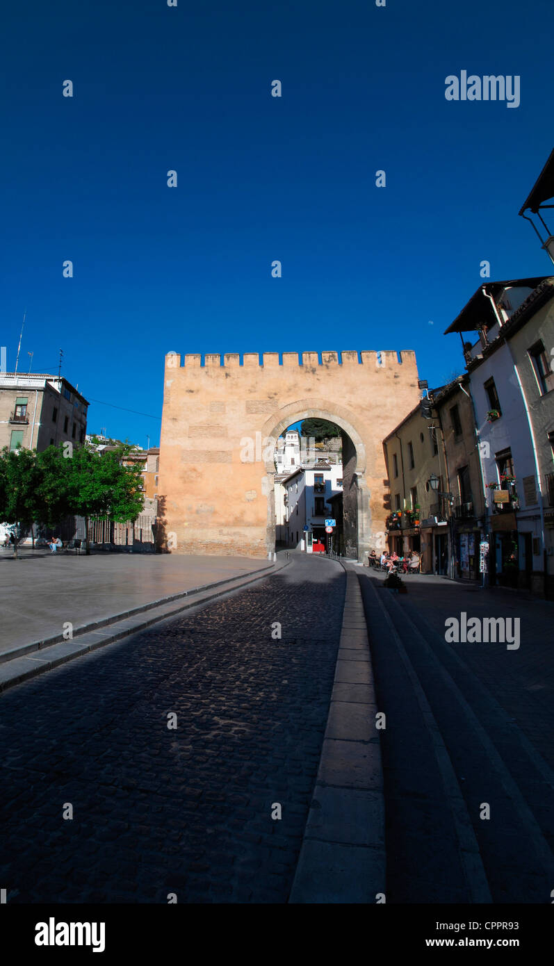 Spain Andalusia Granada ancient gate Stock Photo - Alamy