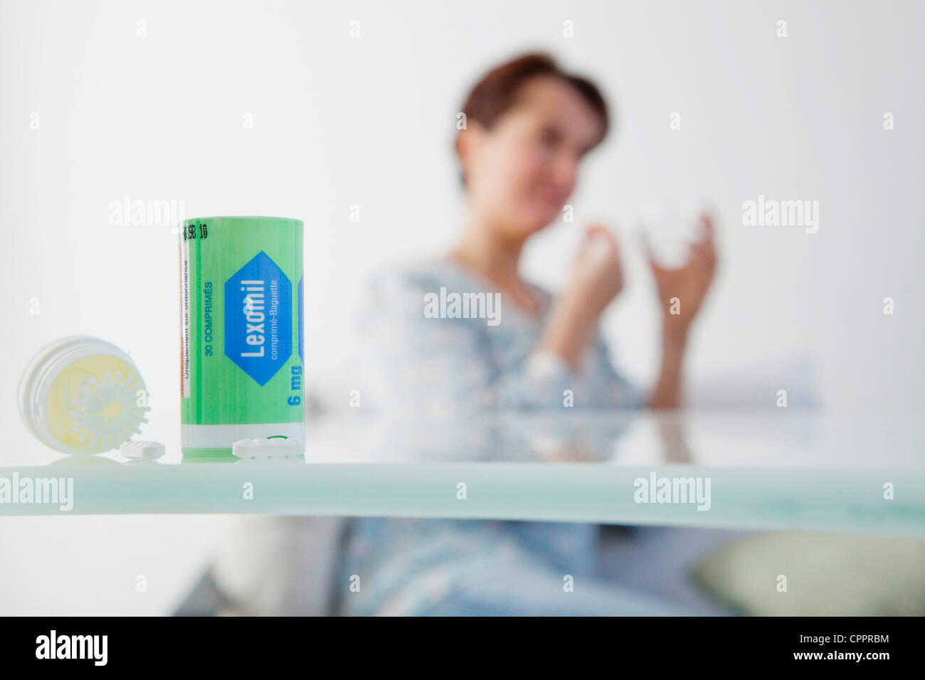 Tranquilizer pill hi-res stock photography and images - Alamy