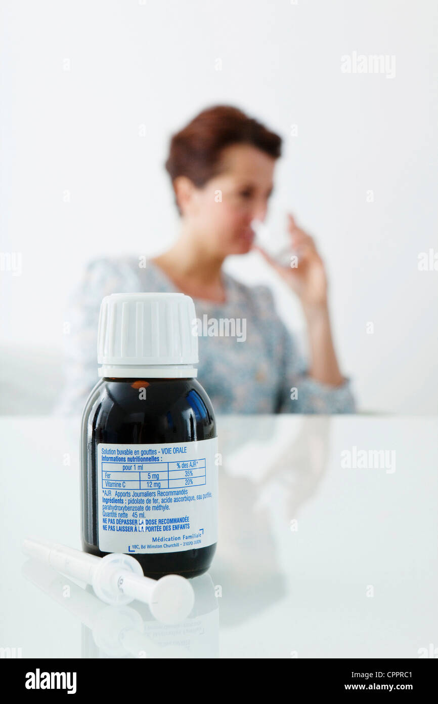 40 element hi-res stock photography and images - Alamy