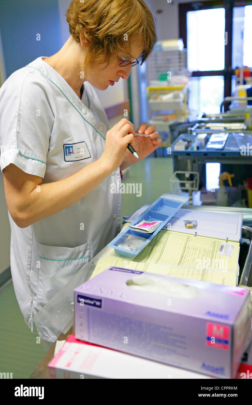 Processing distribution center hi-res stock photography and images - Alamy