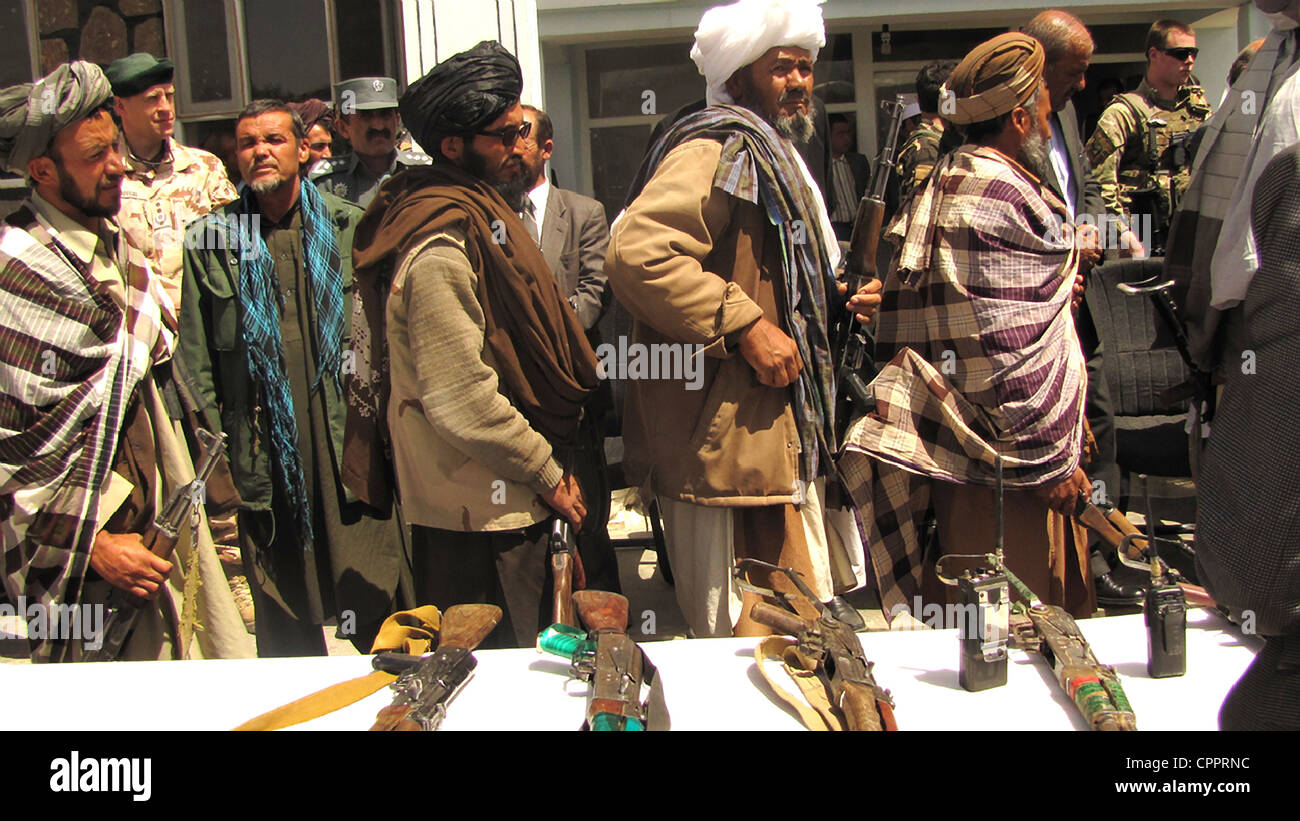 Taliban fighters hi-res stock photography and images - Alamy