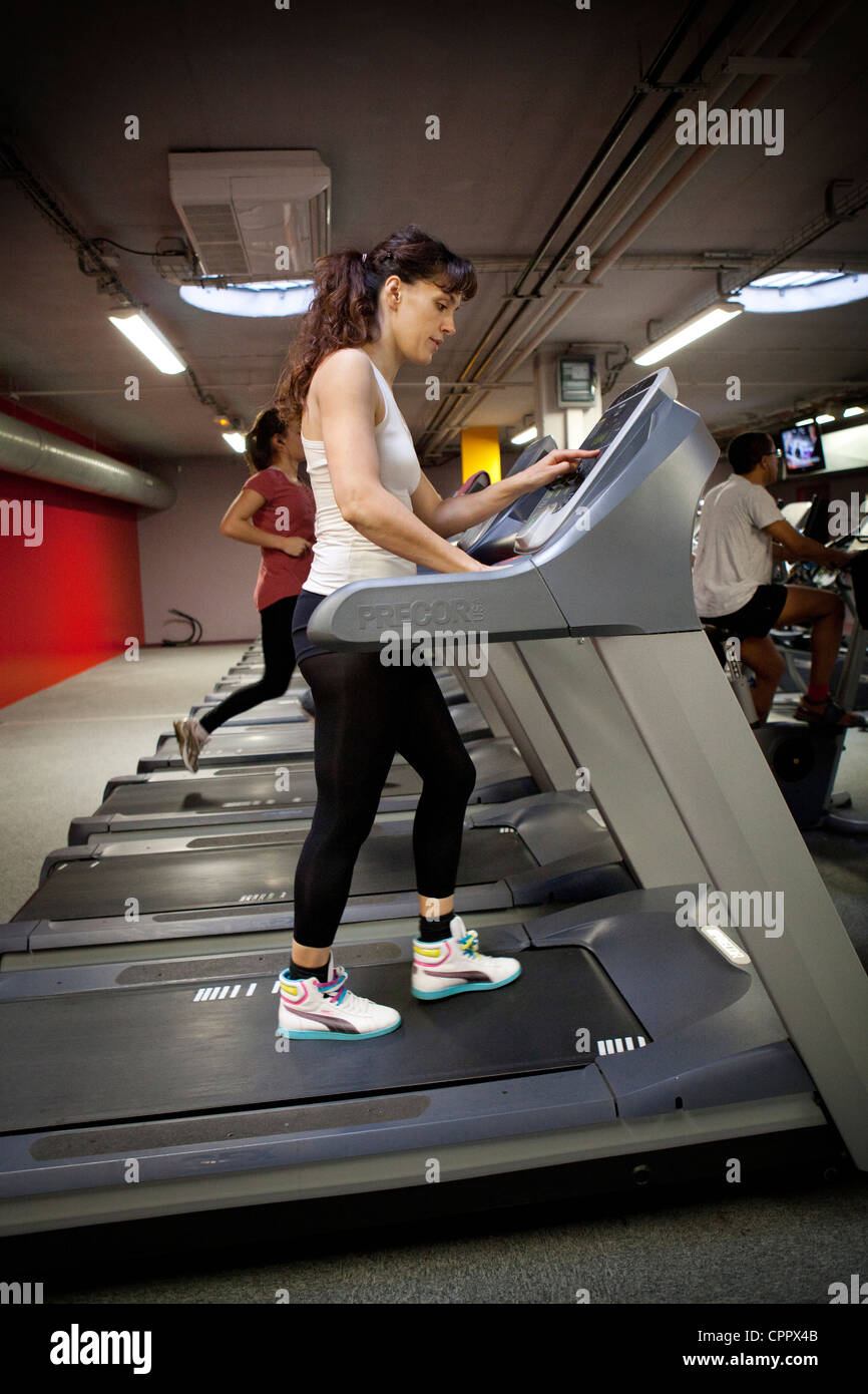 Cardiotraining hi-res stock photography and images - Alamy
