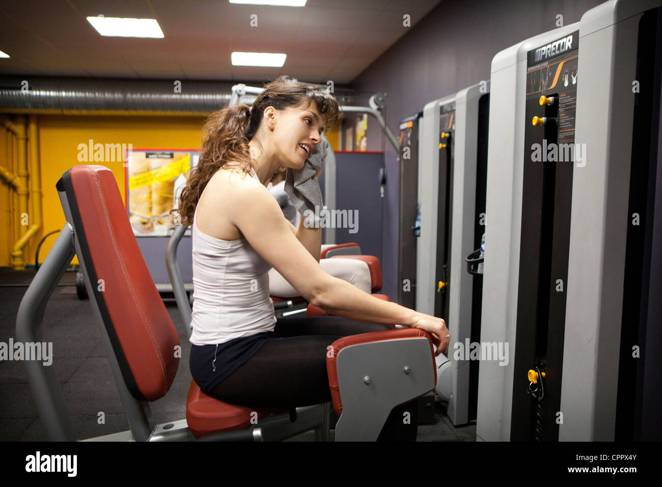 Muscle excercises hi-res stock photography and images - Alamy