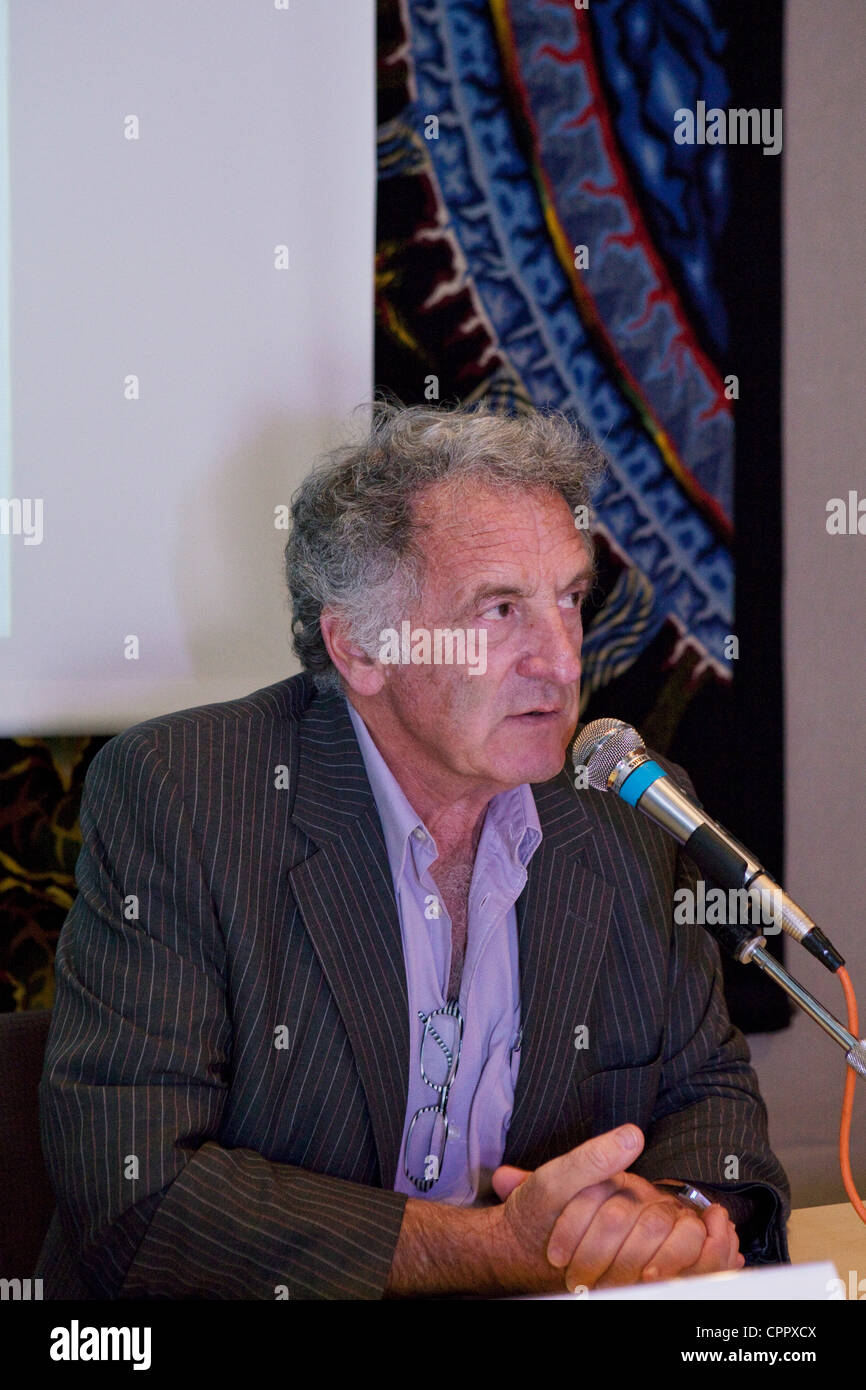 Frydman hi-res stock photography and images - Alamy