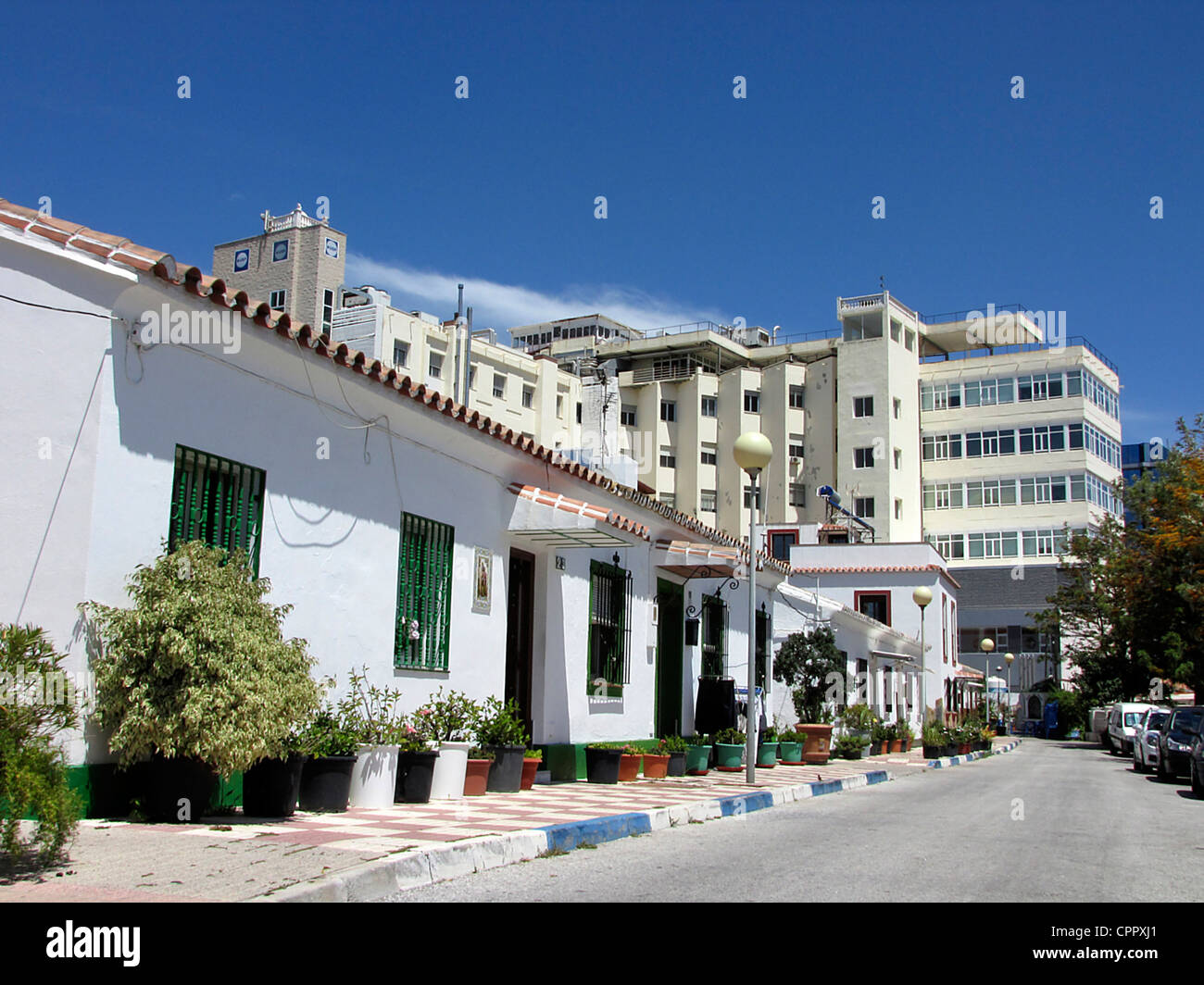 Ordinary houses hi-res stock photography and images - Alamy