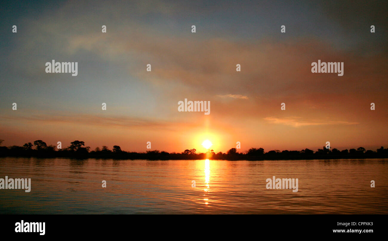 Turneresque sky hi-res stock photography and images - Alamy