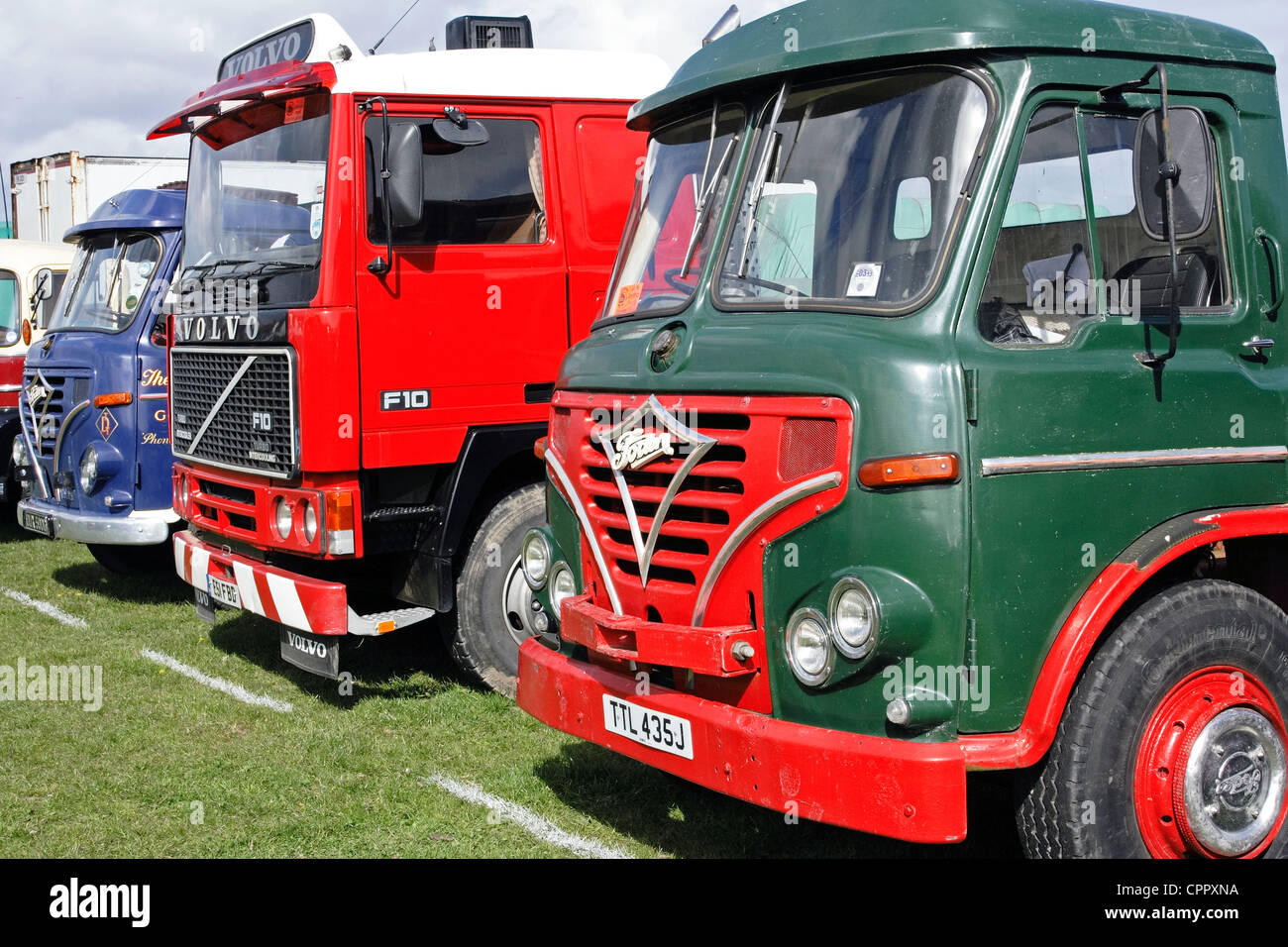 Vintage Lorries High Resolution Stock Photography and Images - Alamy