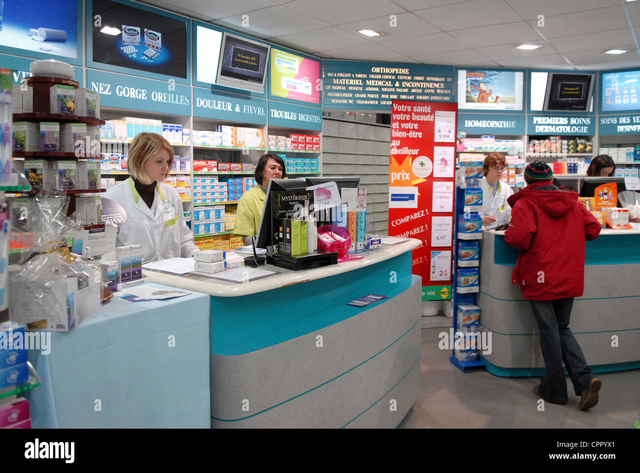 INTERIOR OF A CHEMIST'S SHOP Stock Photo - Alamy