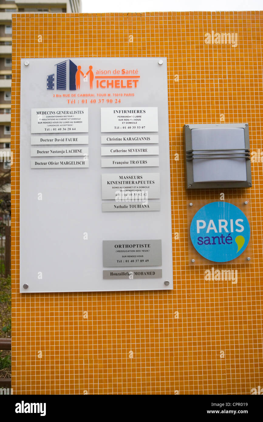 Woman signs documents home hi-res stock photography and images - Alamy