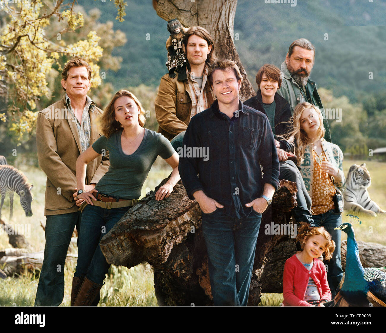 Angus macfadyen elle fanning hi-res stock photography and images - Alamy