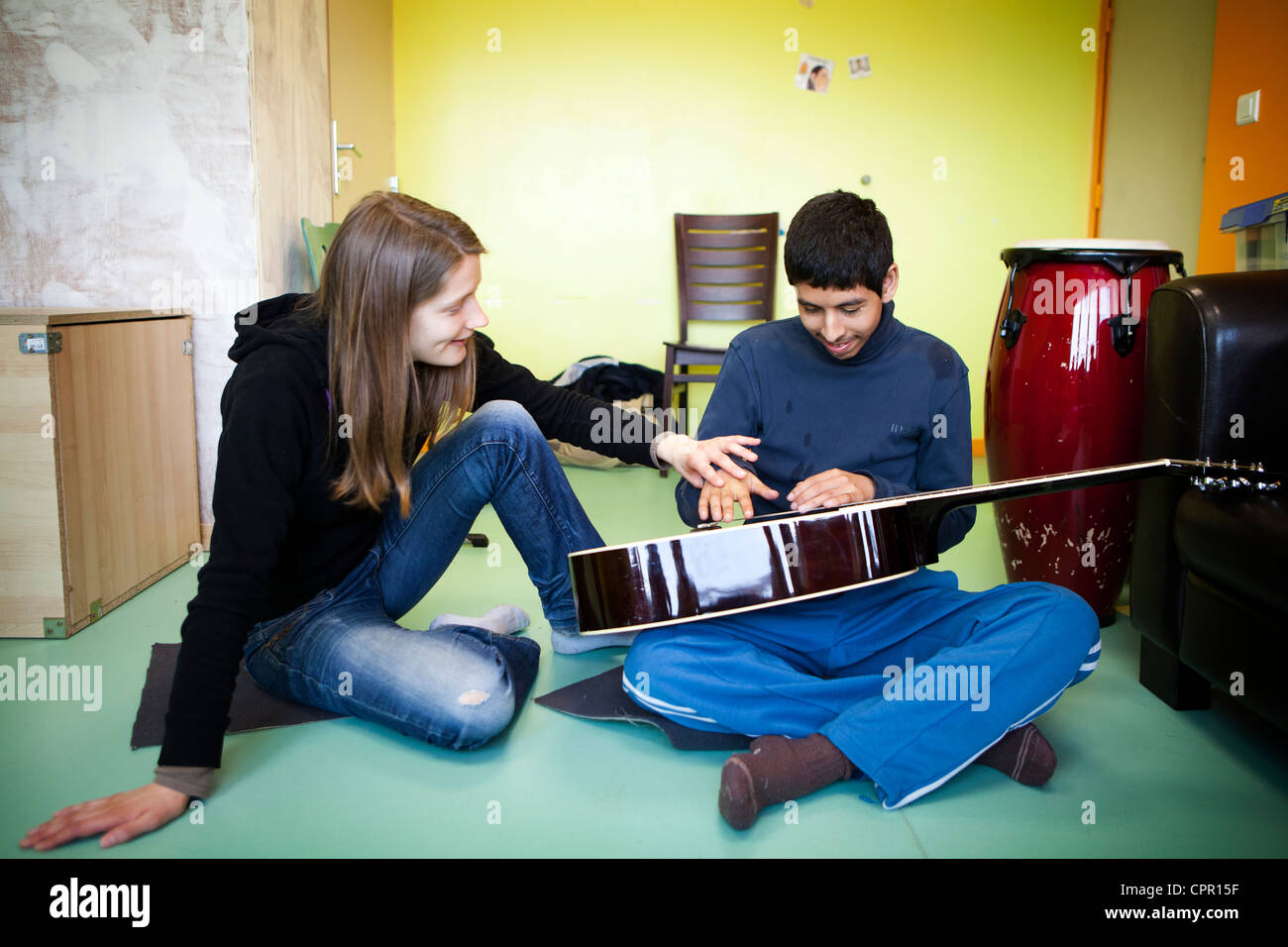 Autistic guitar hi-res stock photography and images - Alamy