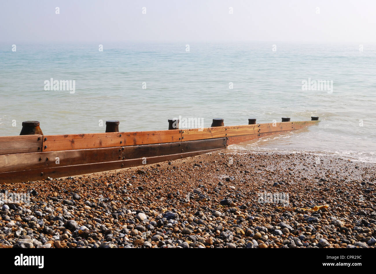 Timber groyne hi-res stock photography and images - Alamy