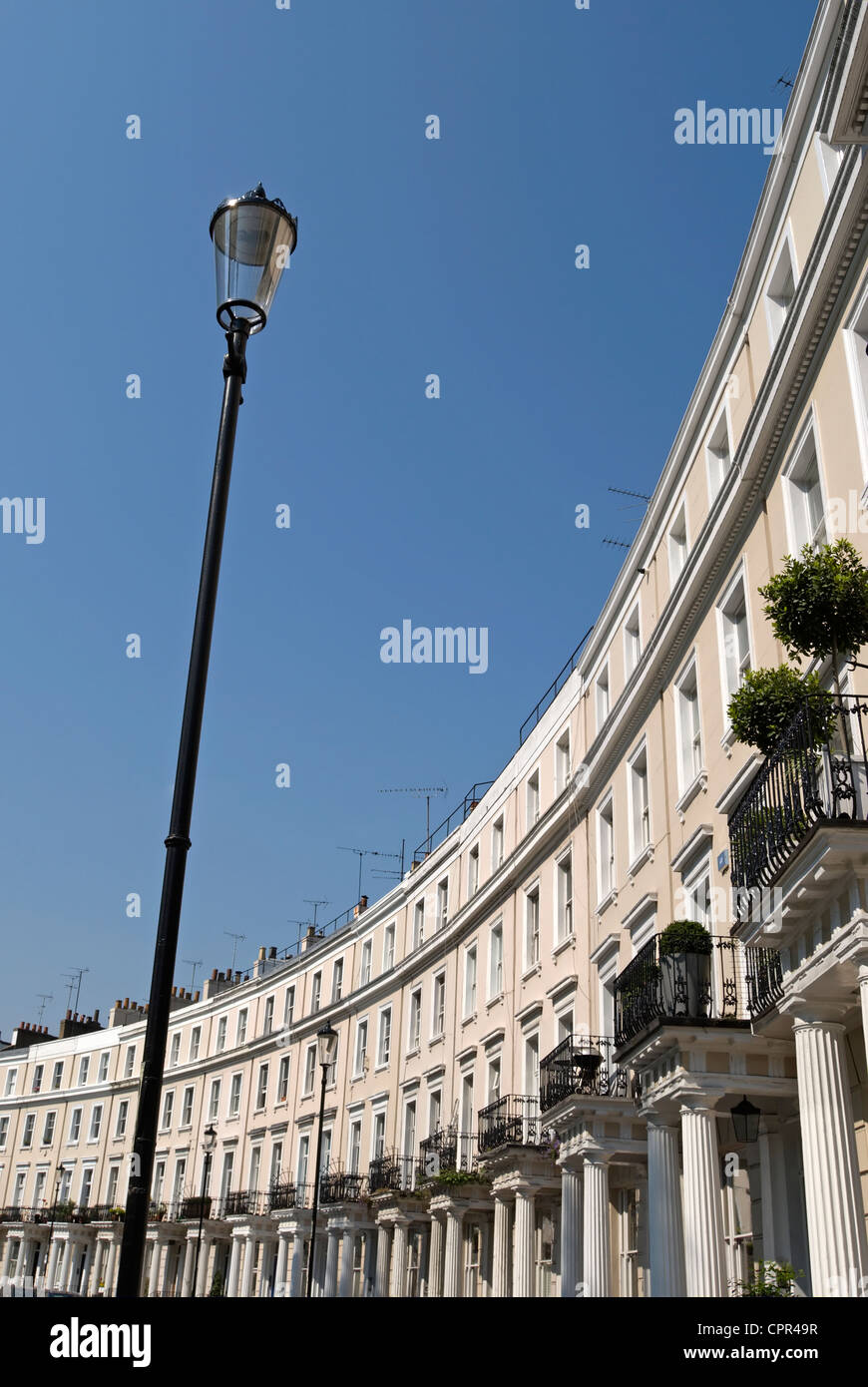 Stuccoed houses hi-res stock photography and images - Alamy