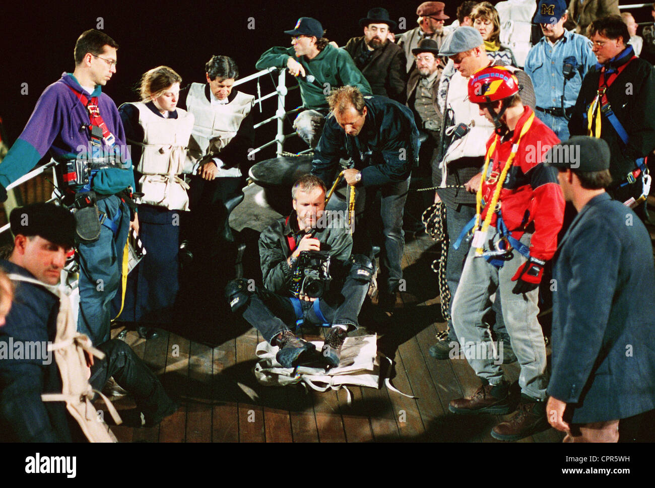 James cameron titanic hi-res stock photography and images - Alamy