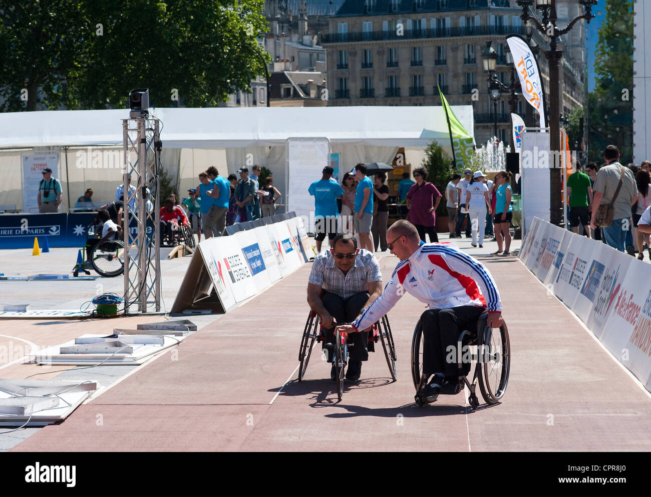 Disabled racing hi-res stock photography and images - Alamy