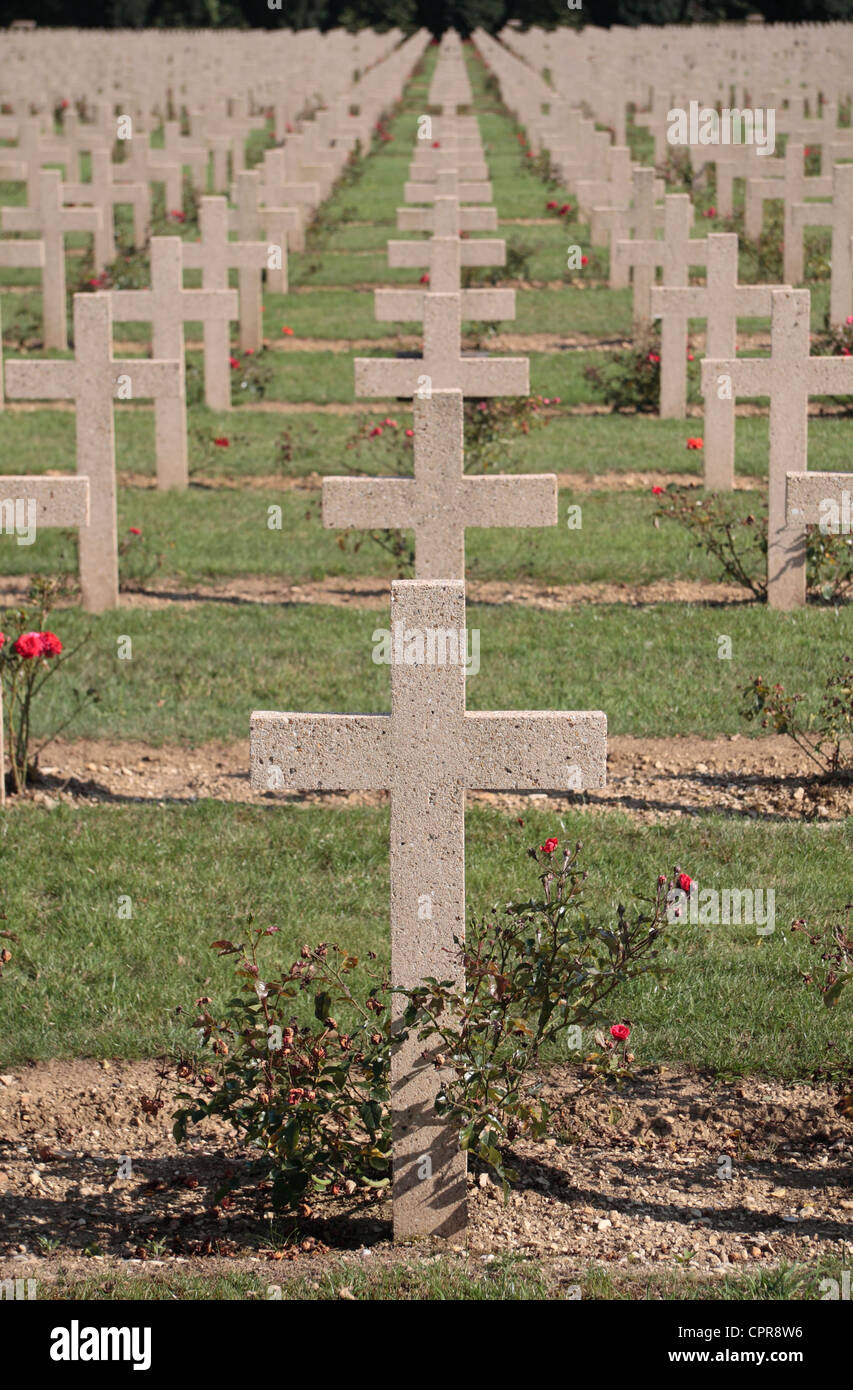 First world war battle of verdun cross hi-res stock photography and ...