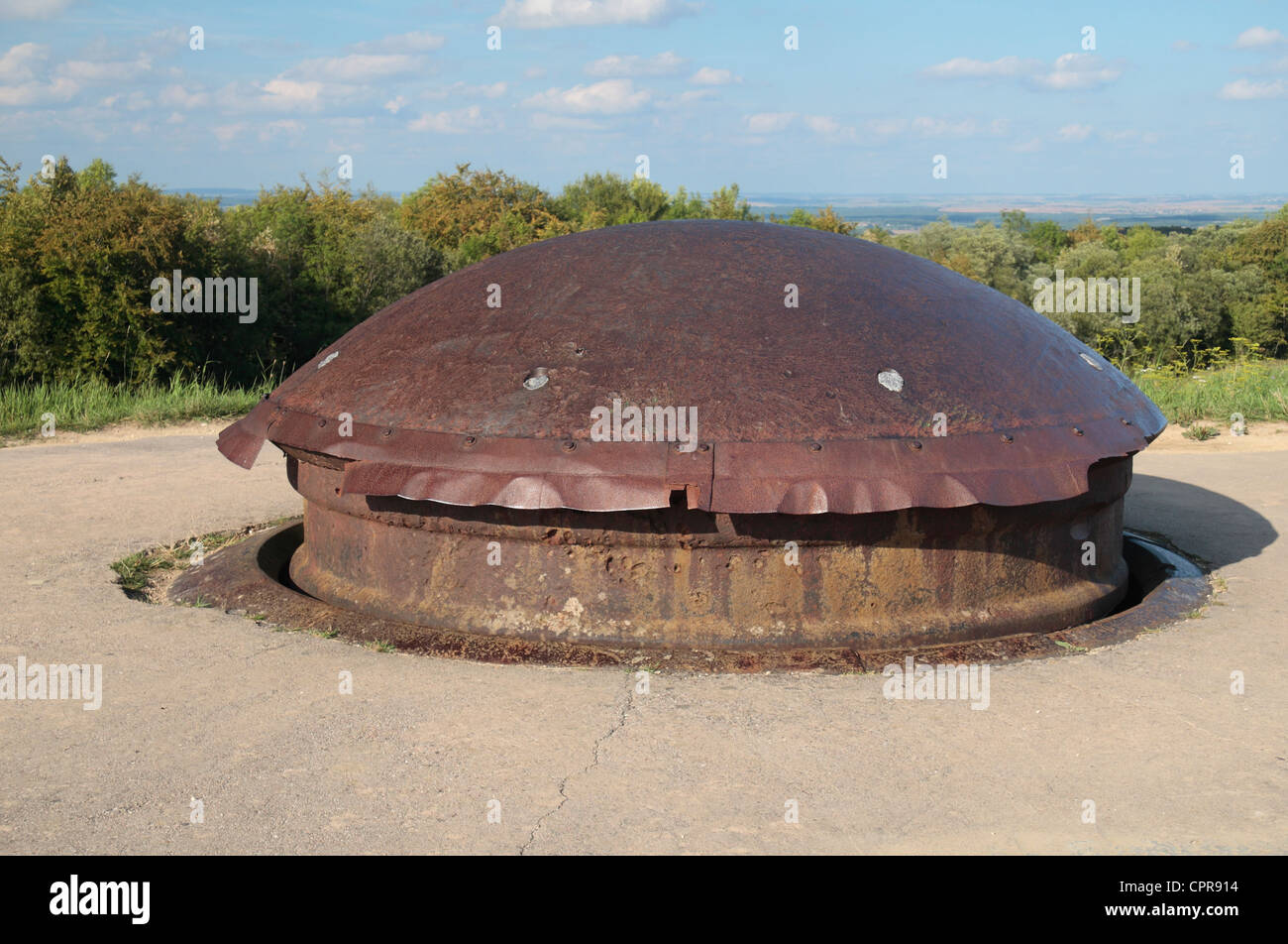 Detail showing a rising gun turret (for a 75mm gun) on Fort Douaumont ...
