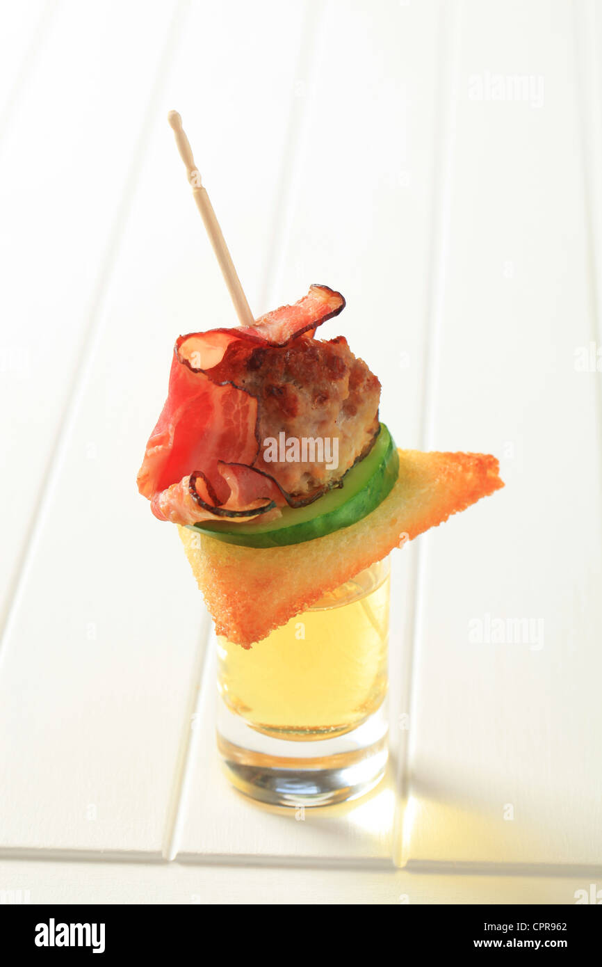 Appetizer canape with cucumber hi-res stock photography and images - Alamy