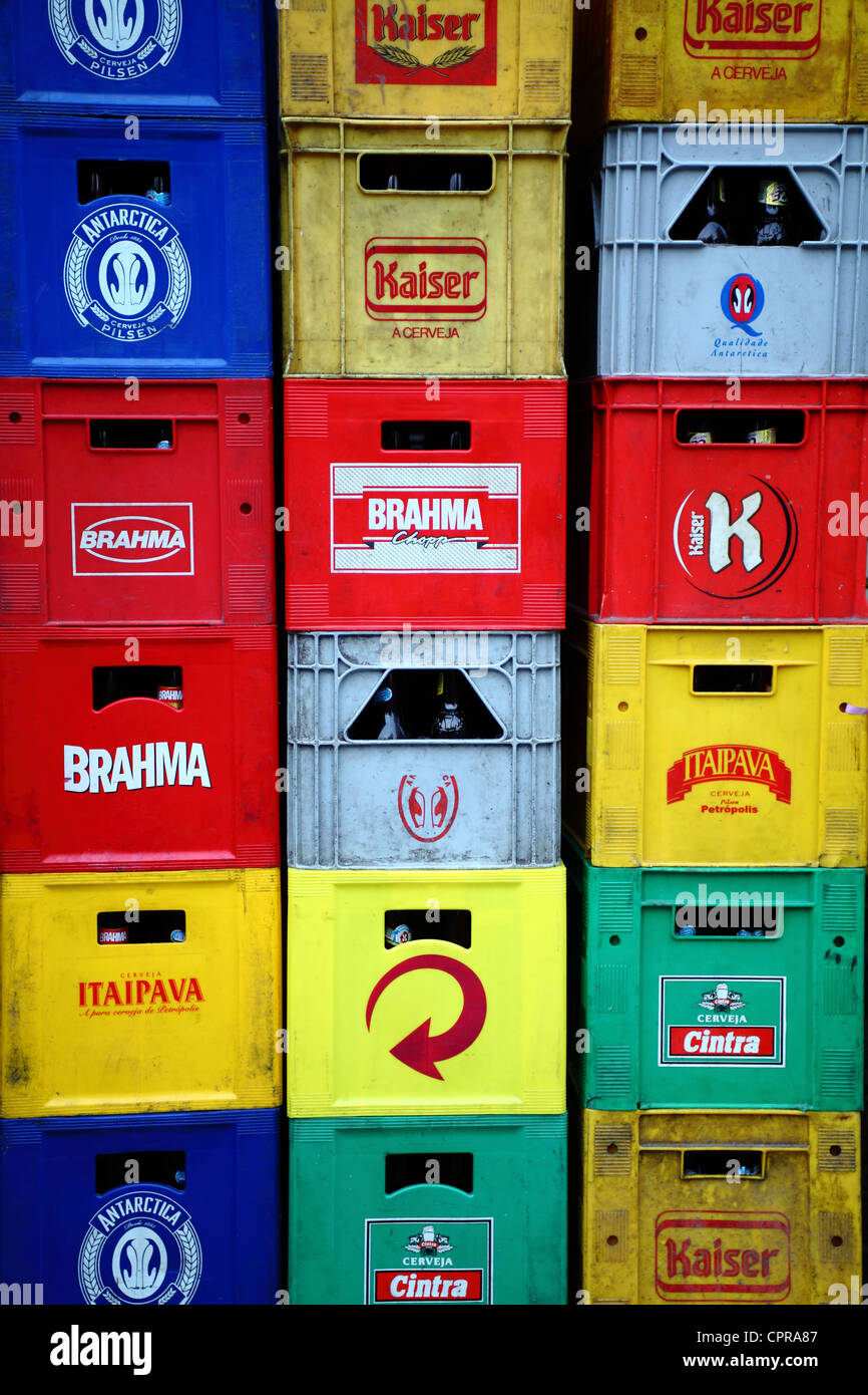 Crates of beer hi-res stock photography and images - Alamy