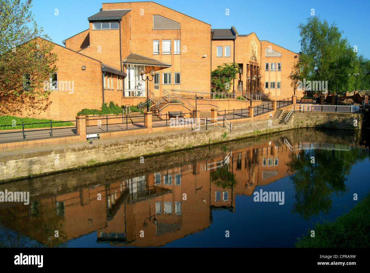 Rotherham canal hi-res stock photography and images - Alamy