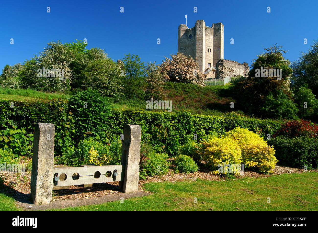 Conisbrough castle hi-res stock photography and images - Alamy
