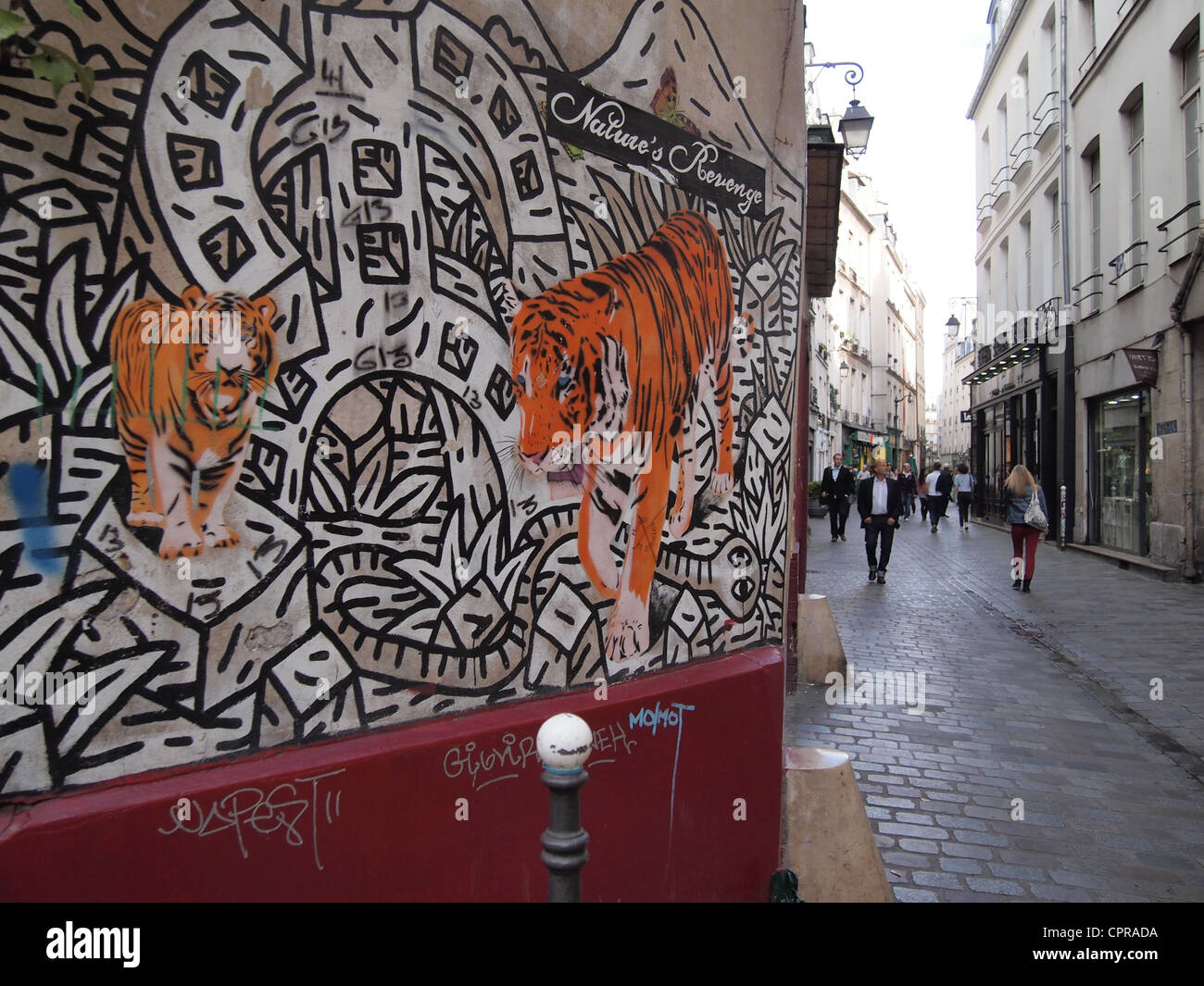 Rosiers street paris hi-res stock photography and images - Alamy