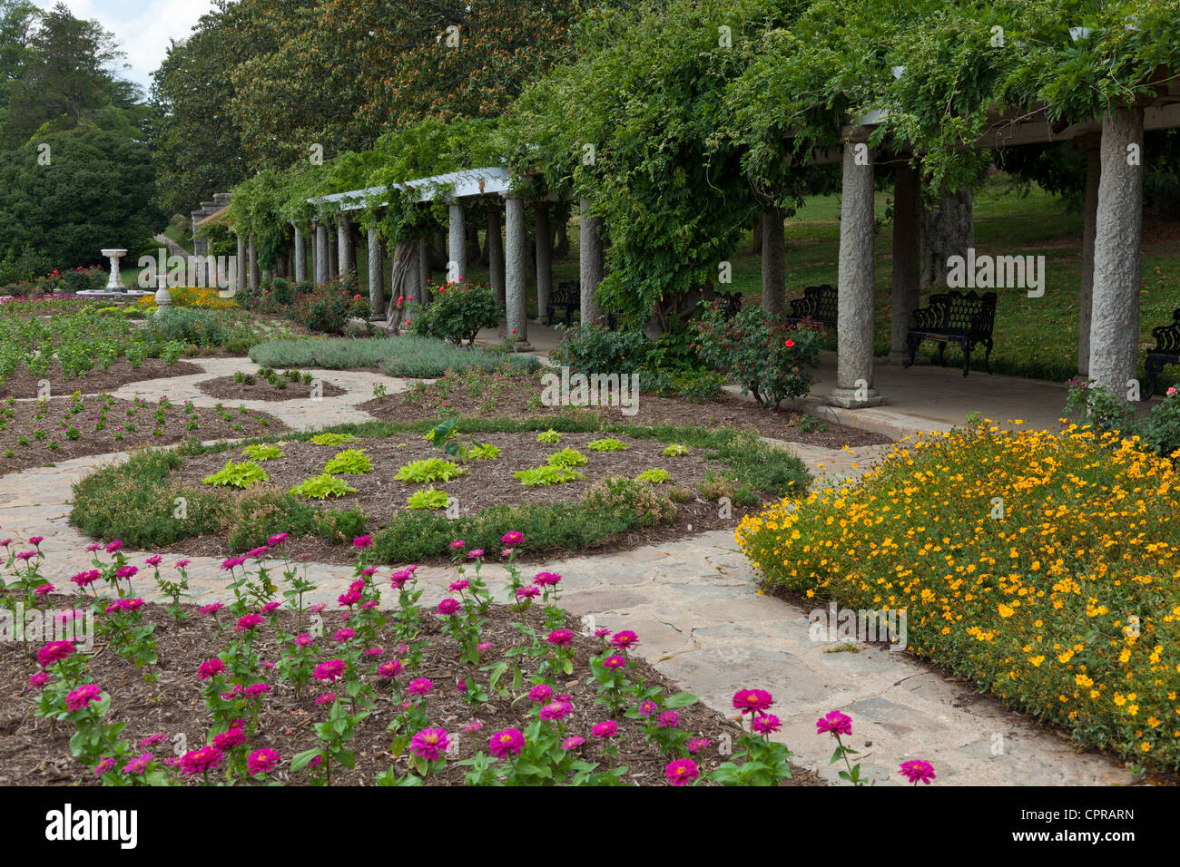 Virginia maymont gardens hi-res stock photography and images - Alamy