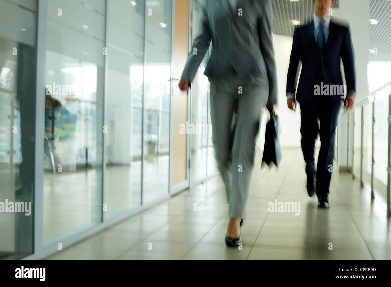 Office going crowd hi-res stock photography and images - Alamy