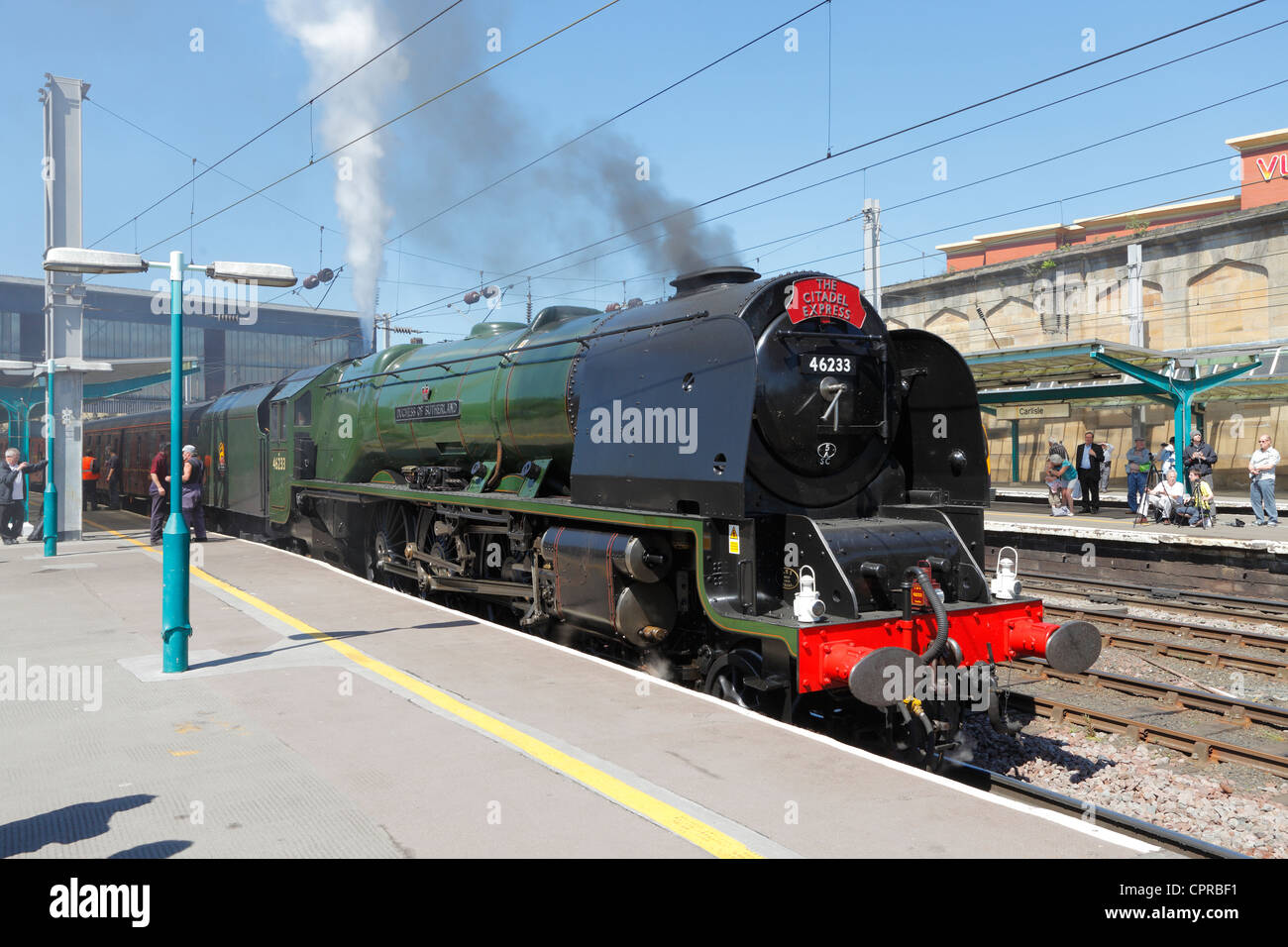 LMS Princess Coronation Class 6233 Duchess of Sutherland steam train at ...