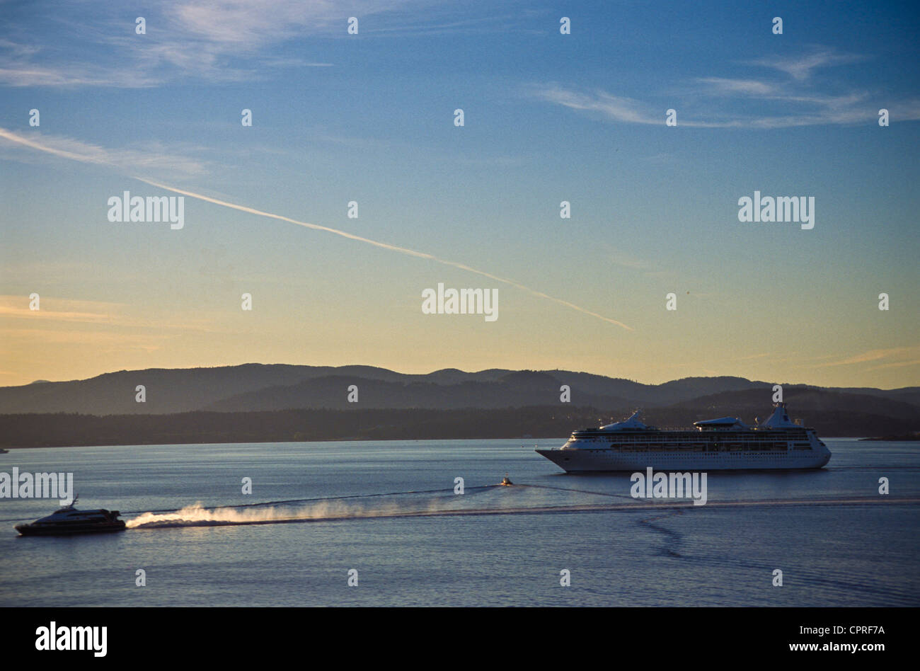 Vancouver, Canada harbor Stock Photo - Alamy